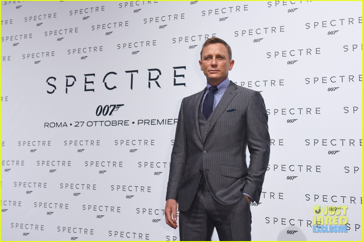 Daniel Craig's 'Spectre' Kicks Off with Big Box Office in England ...