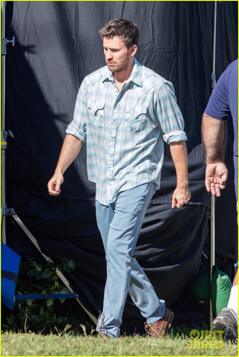 Chris Evans Get to Work on 'Gifted' with Octavia Spencer: Photo 3486098 ...