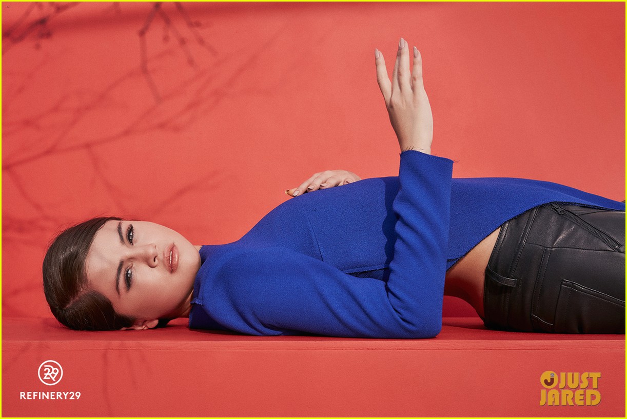 Selena Gomez Says Taylor Swift Sees Her at Her Best & Worst: Photo ...