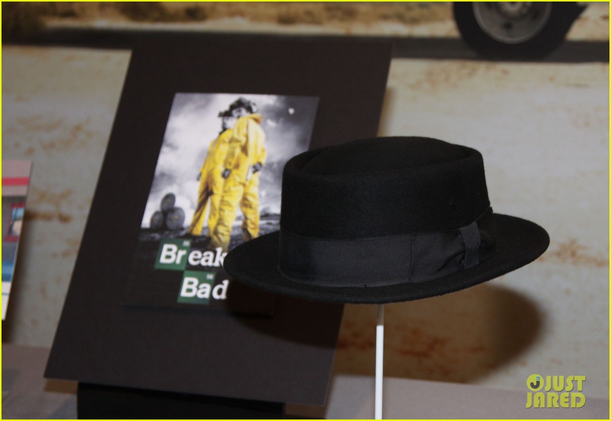 'Breaking Bad' Cast Gathers to Donate the Show's Famous Items: Photo ...