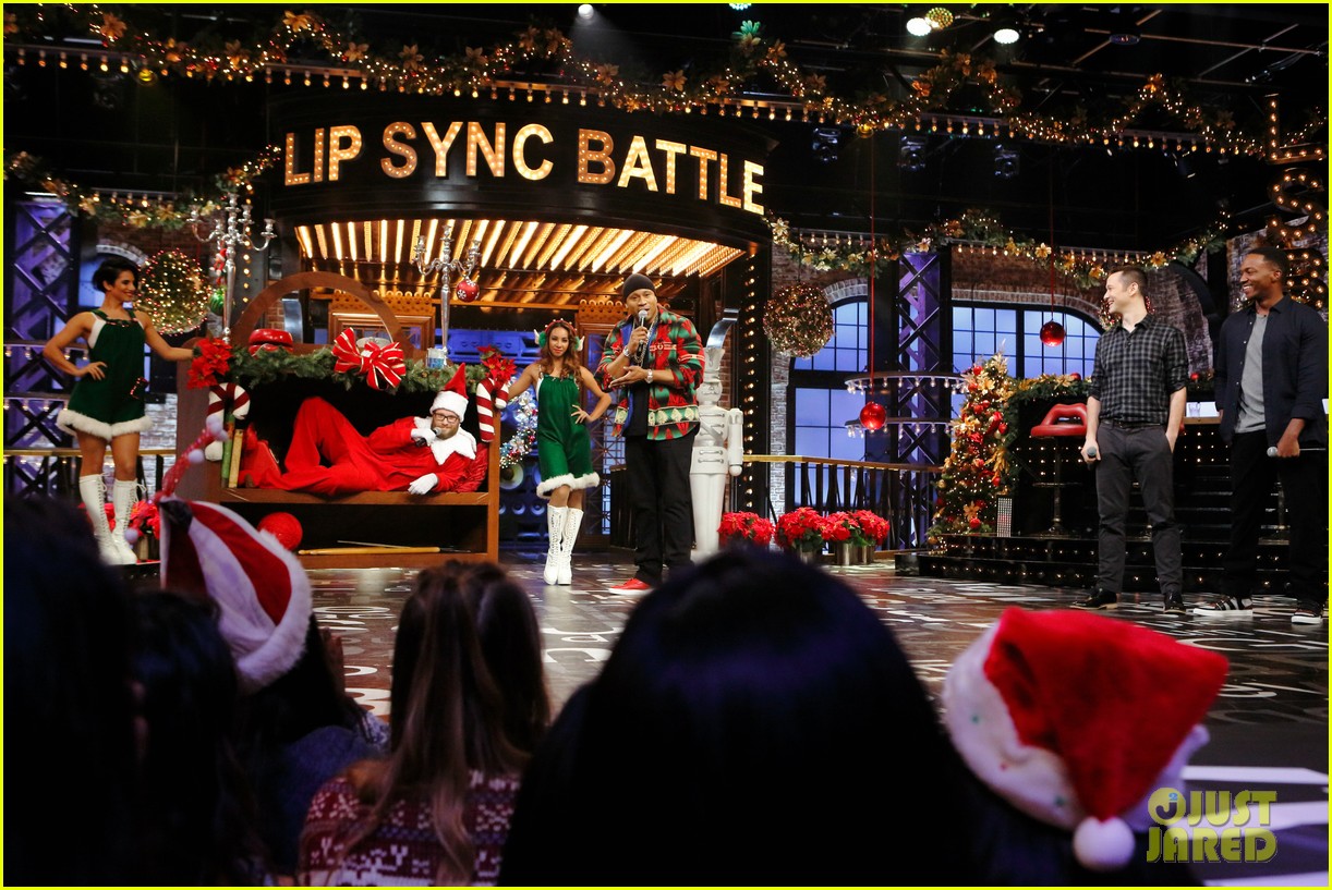 Joseph Gordon-Levitt Perfectly Channels Janet Jackson on 'Lip Sync ...