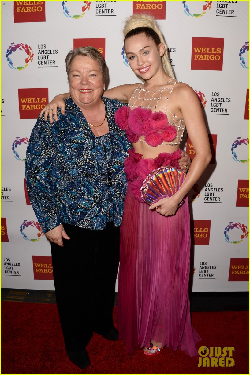 Miley Cyrus Channels a Pink Floral Mermaid at LGBT Center Vanguard ...