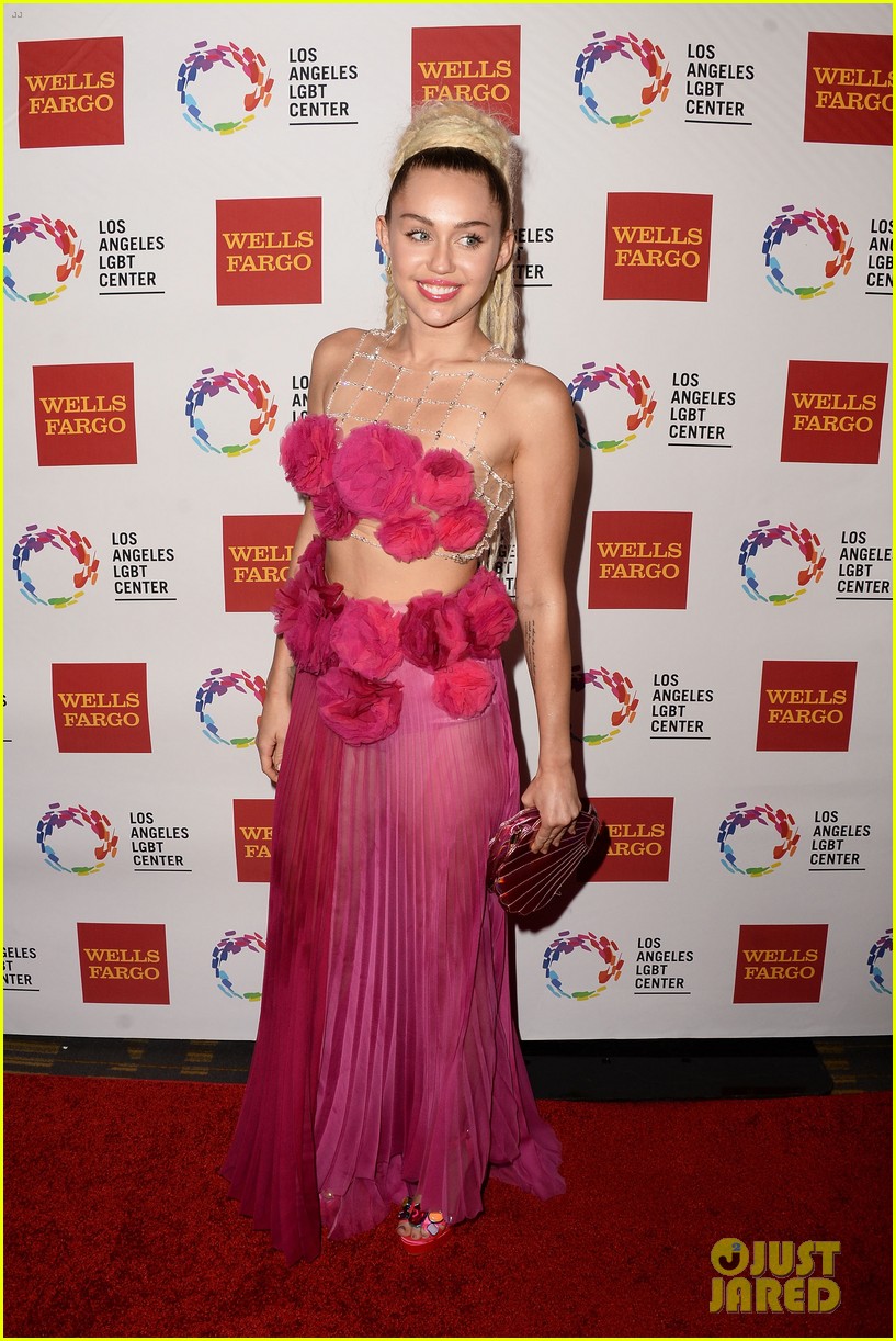 Miley Cyrus Channels a Pink Floral Mermaid at LGBT Center Vanguard ...