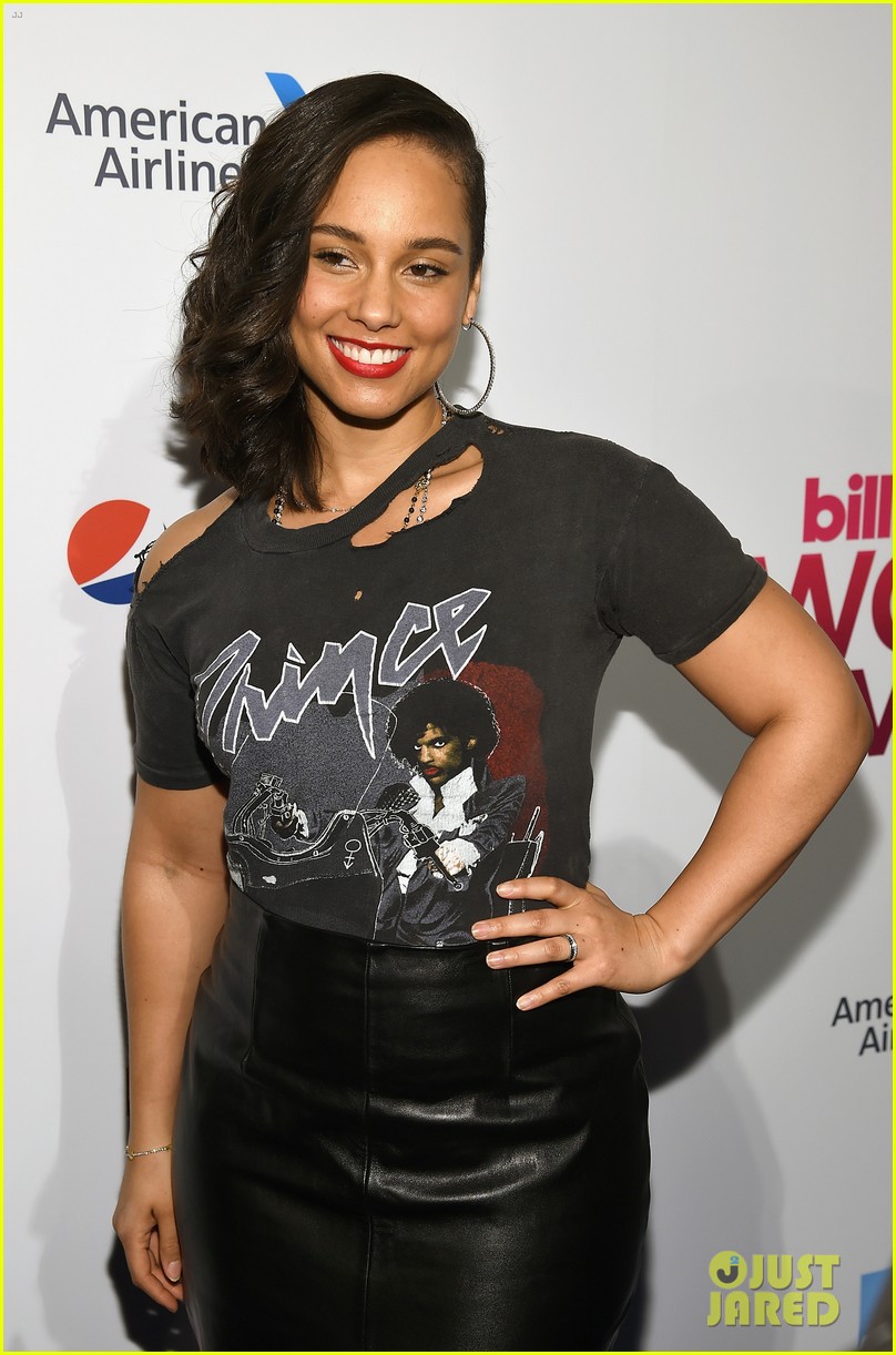 Ciara Couldn't Be More Proud of Pal Missy Elliott at Billboard Women in ...