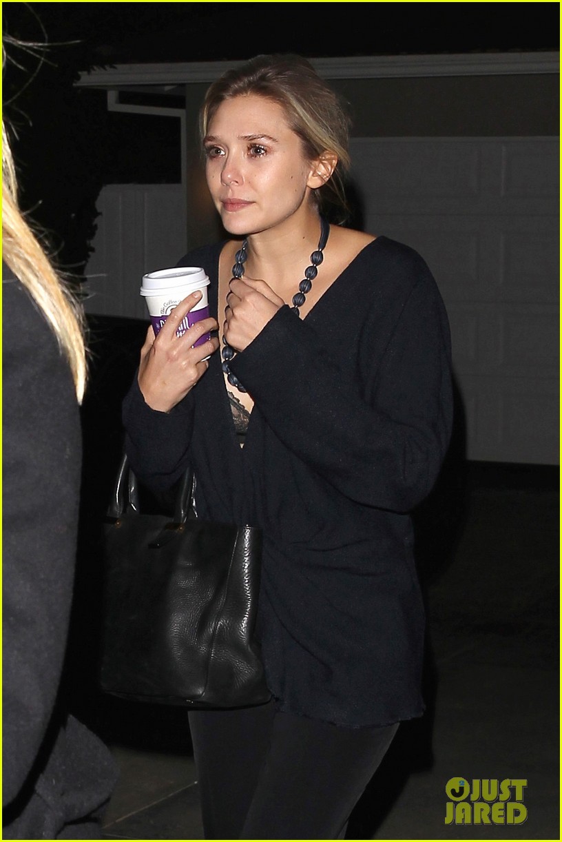 'Avengers' Stars Elizabeth Olsen & Aaron Taylor-Johnson Reunite at ...