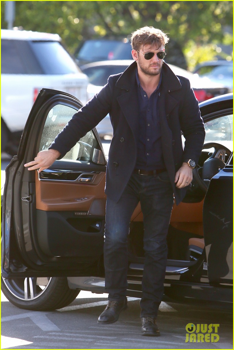 Alex Pettyfer Promotes 'Blood, Ink, & Fire' After Admitting Channing ...