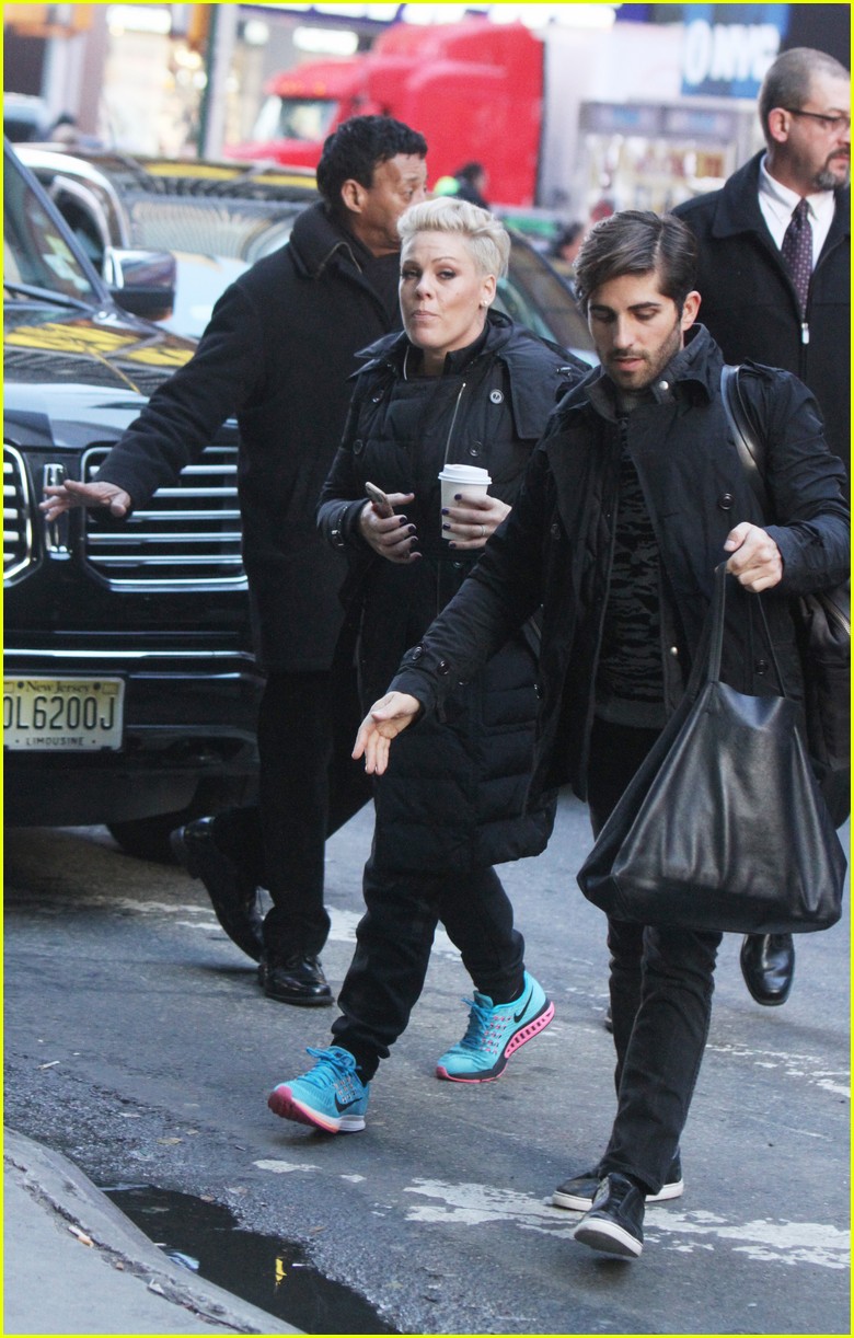 Pink Becomes UNICEF Ambassador & Joins Fight to End Malnutrition: Photo ...