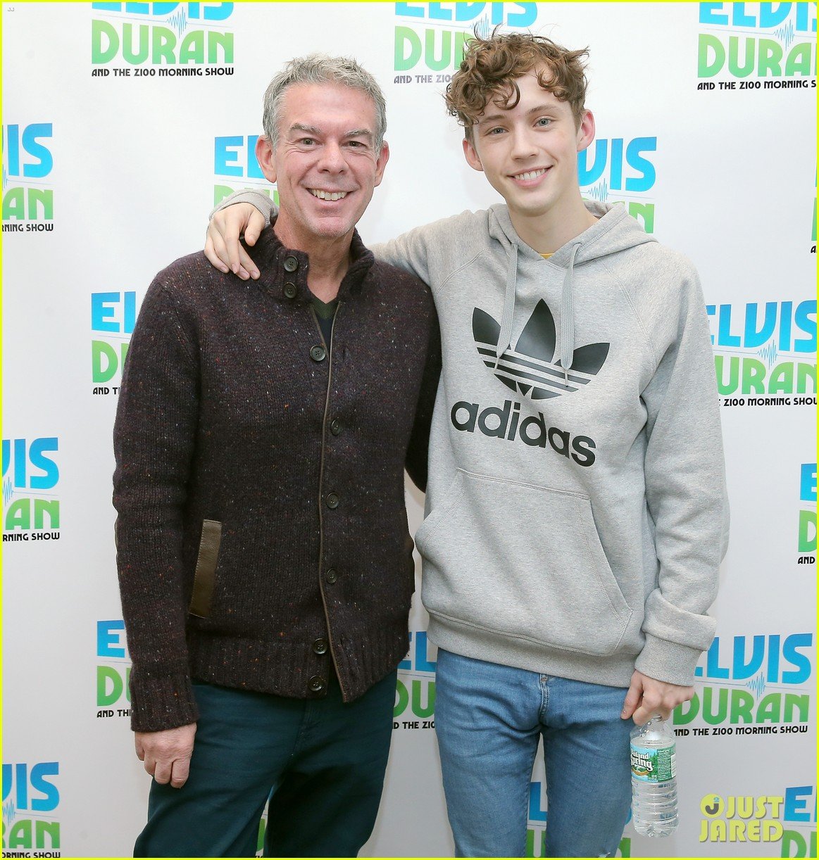 Troye Sivan: 'Blue Neighborhood' Album Stream - Listen Now!: Photo ...