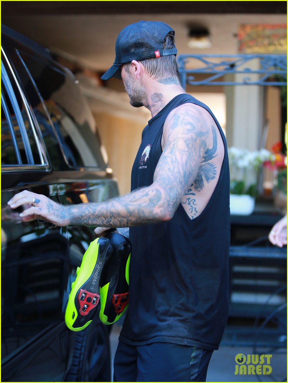 David Beckham Shows Off His Completely Tattooed Arms: Photo 3550784 ...