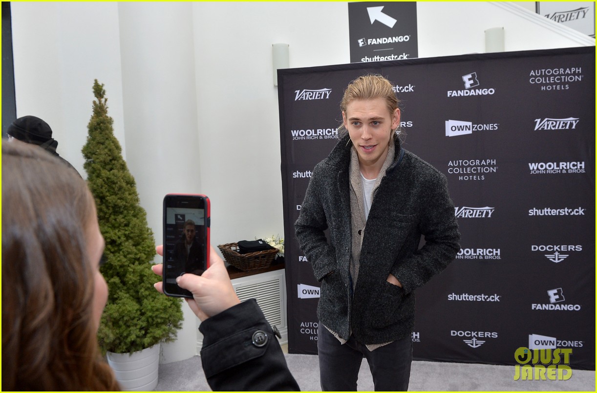 Austin Butler & Tyler Posey Buddy Up At 'Yoga Hosers' Sundance 2016 ...