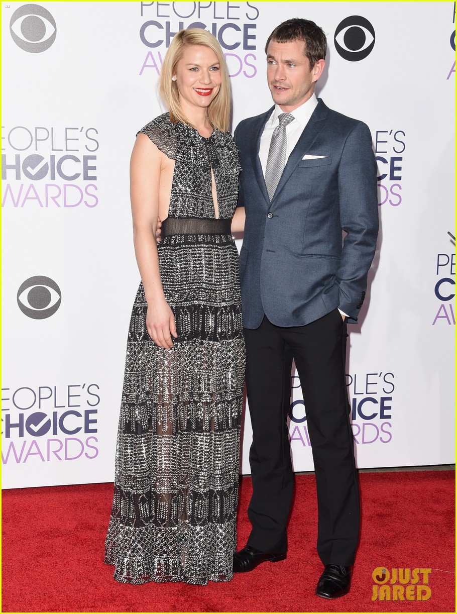 Claire Danes & Mandy Patinkin Rep 'Homeland' at People' Choice Awards ...