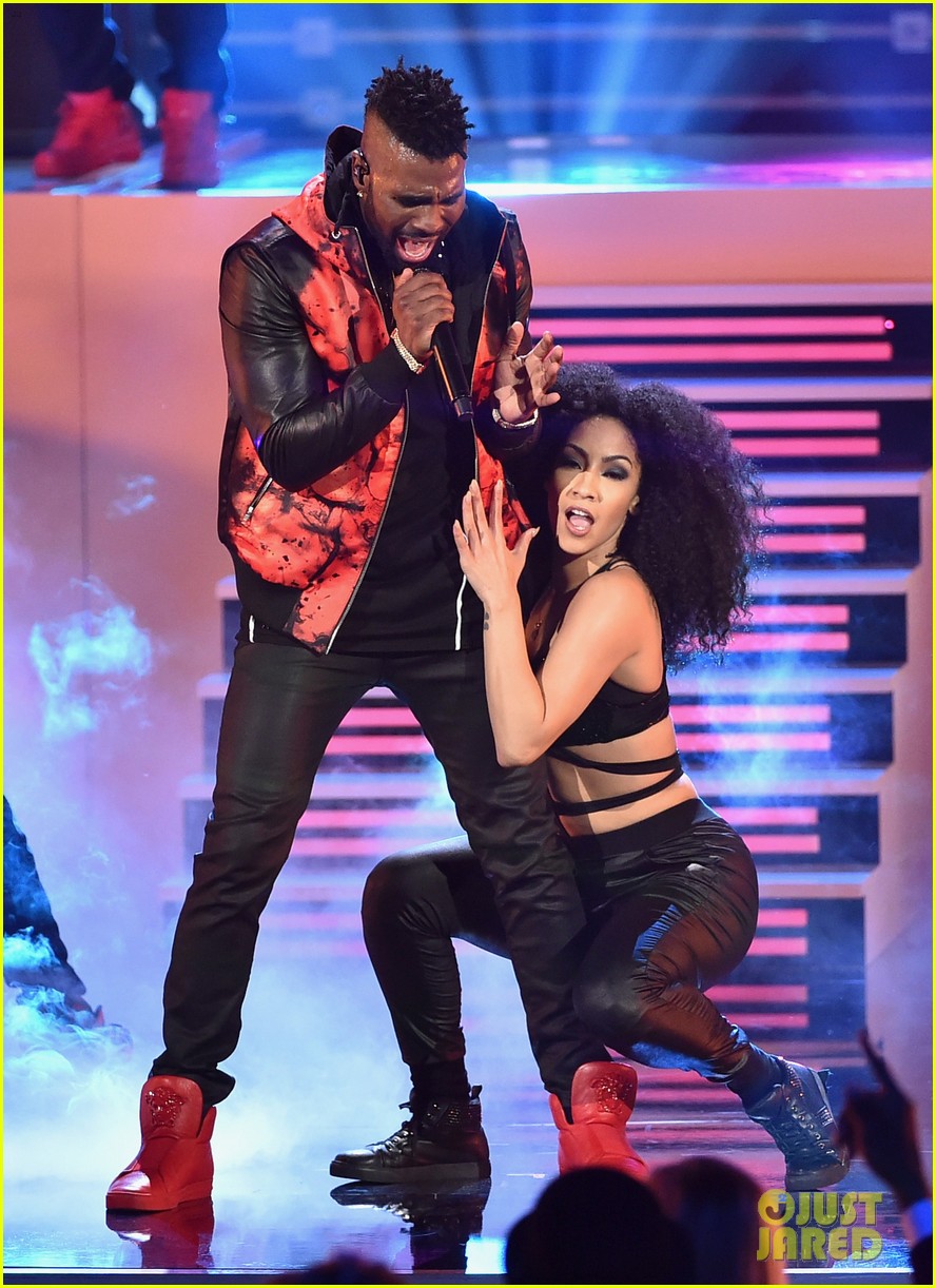 Jason Derulo Performs Medley at People's Choice Awards 2016! (Video ...