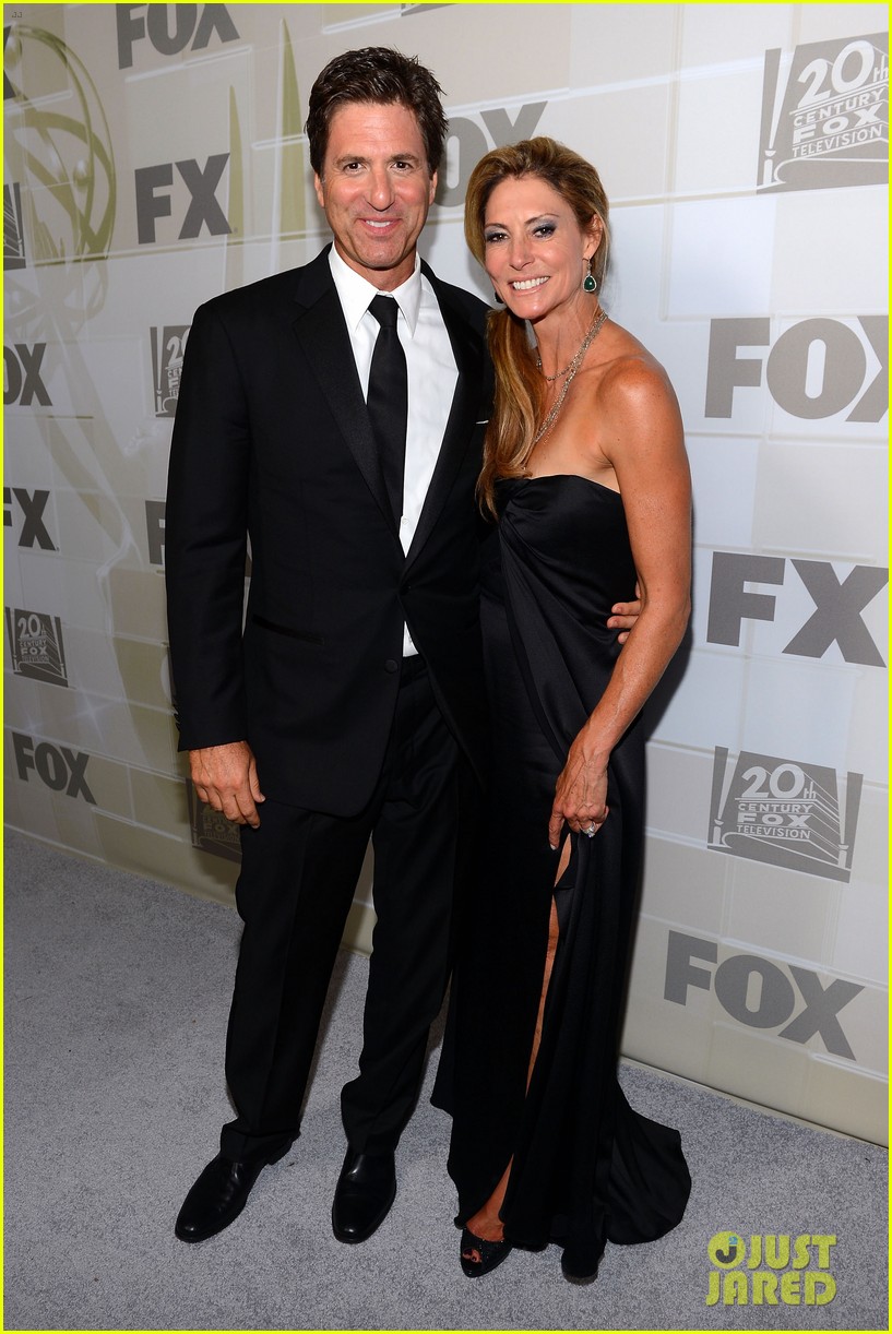 'Modern Family' Creator Steve Levitan's Wife Files for Divorce: Photo ...