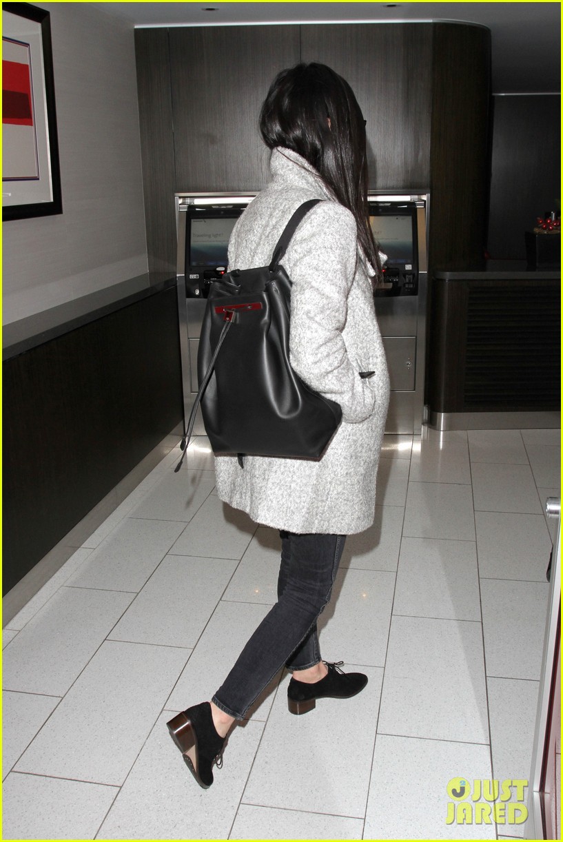 Olivia Munn Shoots Down Aaron Rodgers Engagement Rumors : Photo 3550769 ...