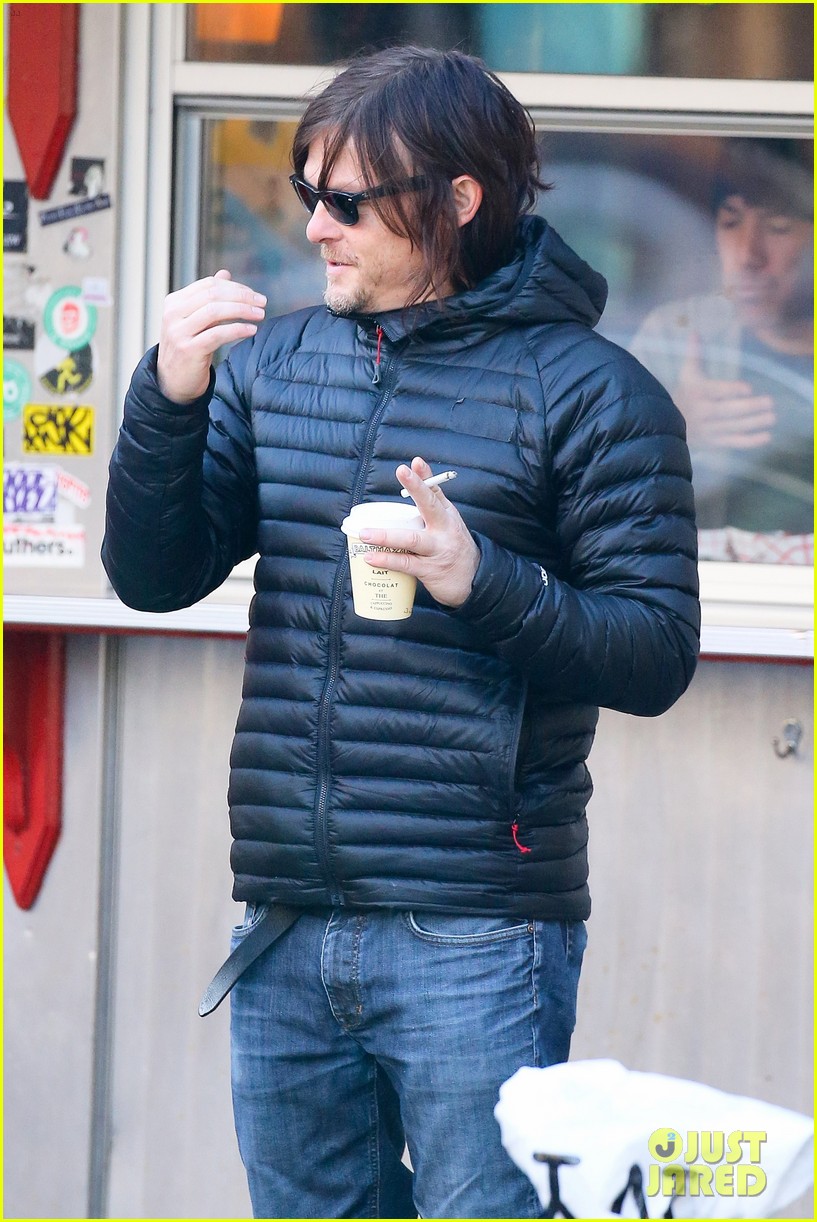 Norman Reedus Wants Seven Rihanna's Waiting in a Bath Tub for Him When ...