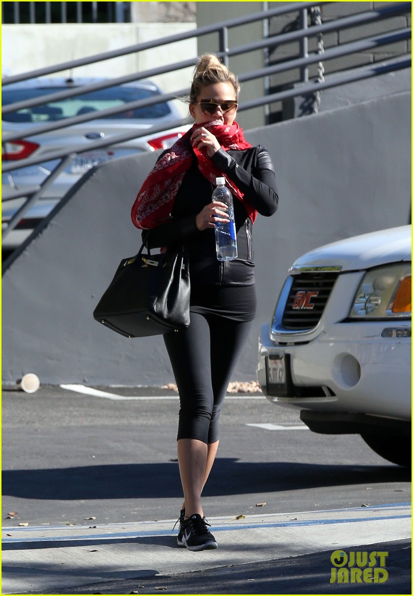 Chrissy Teigen Weighs In on the Nicki Minaj & Farrah Abraham Twitter ...