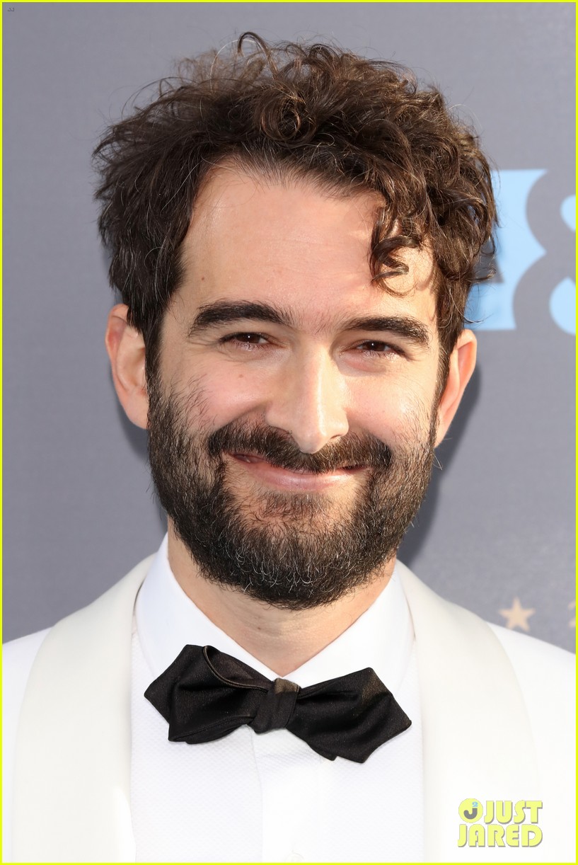 'Transparent' Star Jeffery Tambor Takes Home Best Actor at Critics ...