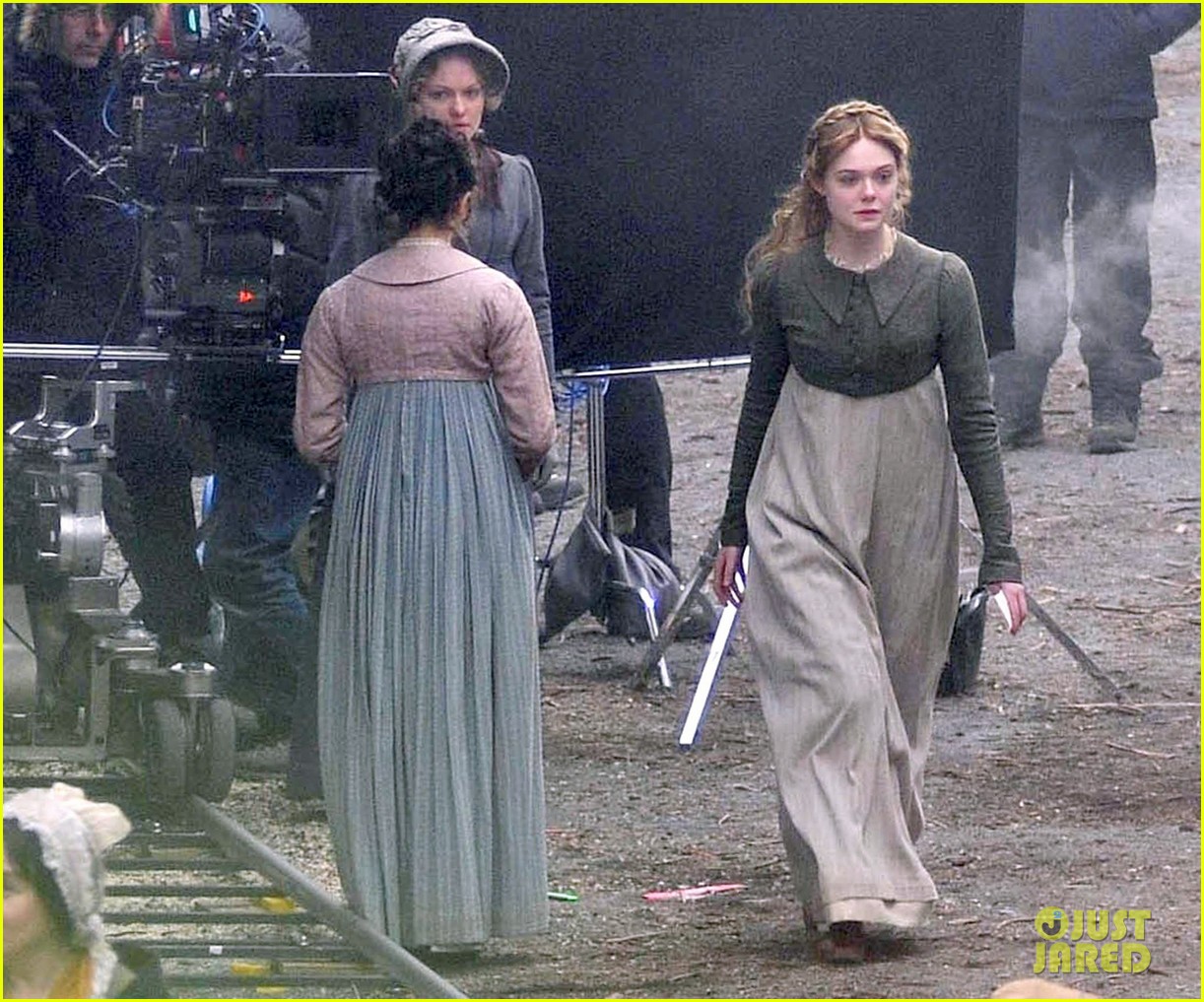 Elle Fanning & Douglas Booth Start Filming 'A Storm In the Stars ...