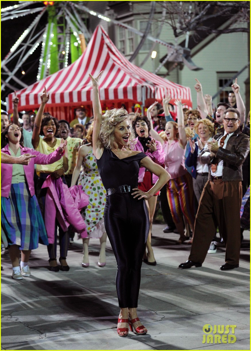 Photo: grease live watch every performance video 29 | Photo 3566207 ...