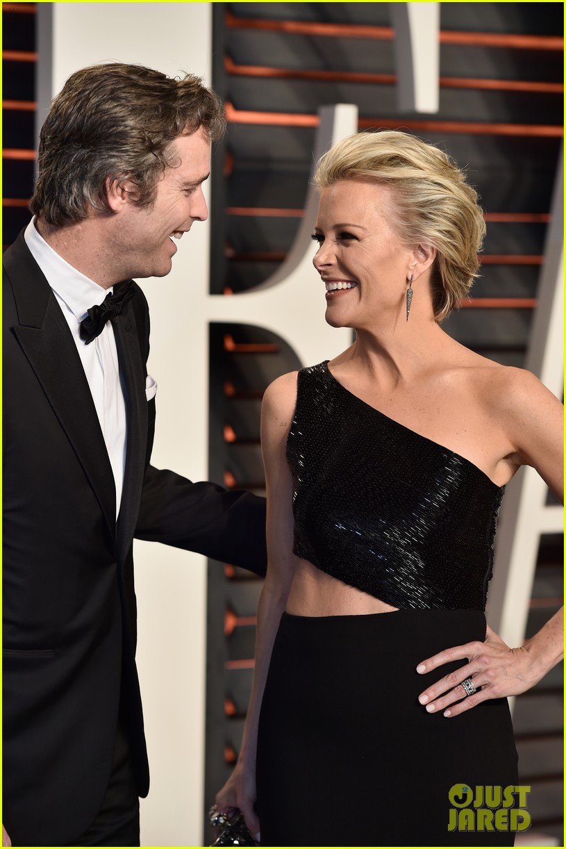 Megyn Kelly & Monica Lewinsky Match in Black at Vanity Fair Oscar Party ...