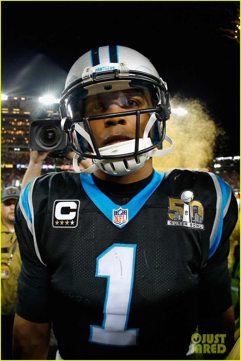 Cam Newton Walks Out During Post-Super Bowl Press Conference (Video ...
