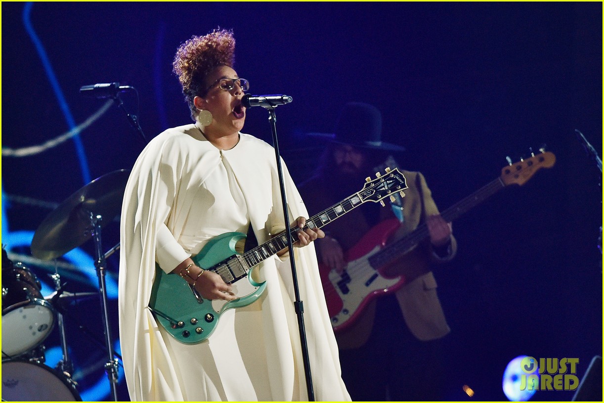 Alabama Shakes Hit the Stage at the Grammys 2016: Photo 3580121 ...