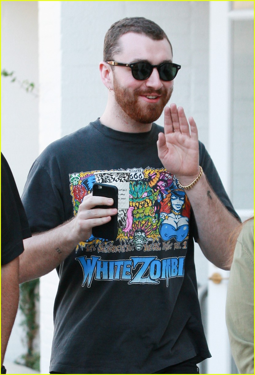 Sam Smith Has Plans to Visit His Mom, Dad and Sisters: Photo 3584526 ...