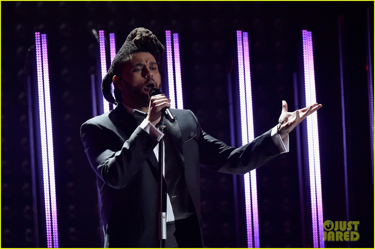 Photo: the weeknd grammys 2016 performance 07 | Photo 3579662 | Just ...