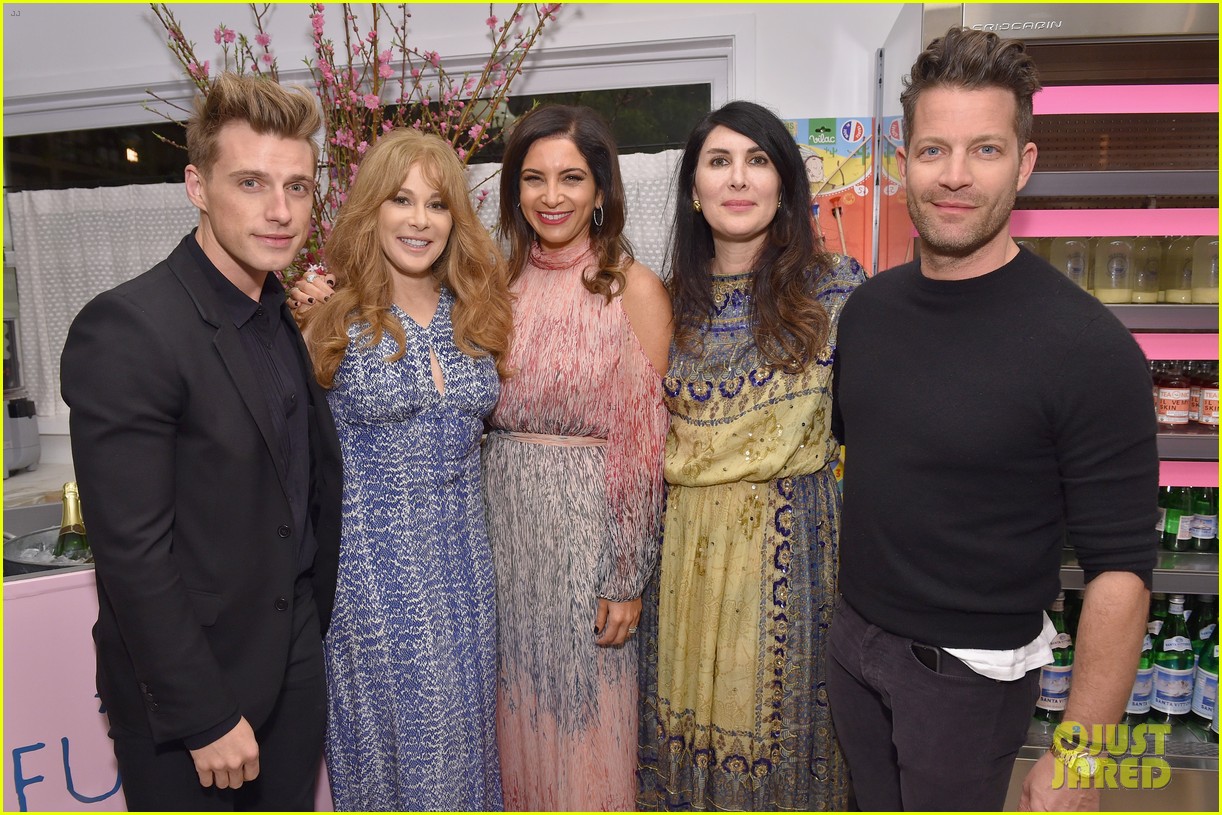 Jessica Biel Gets Star-Studded Support At Grand Opening Of New ...
