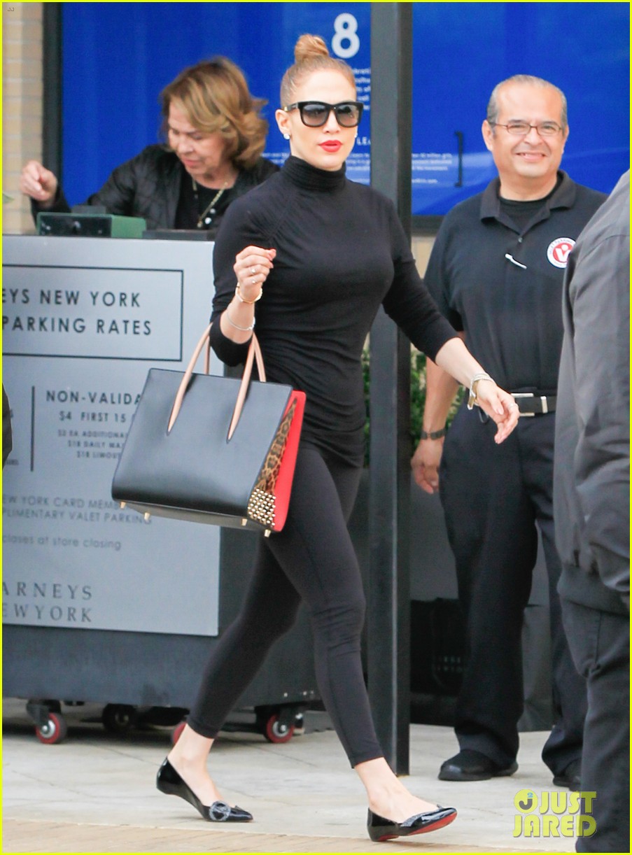 Jennifer Lopez Responds to Mariah Carey's Infamous Diss: Photo 3597904 ...