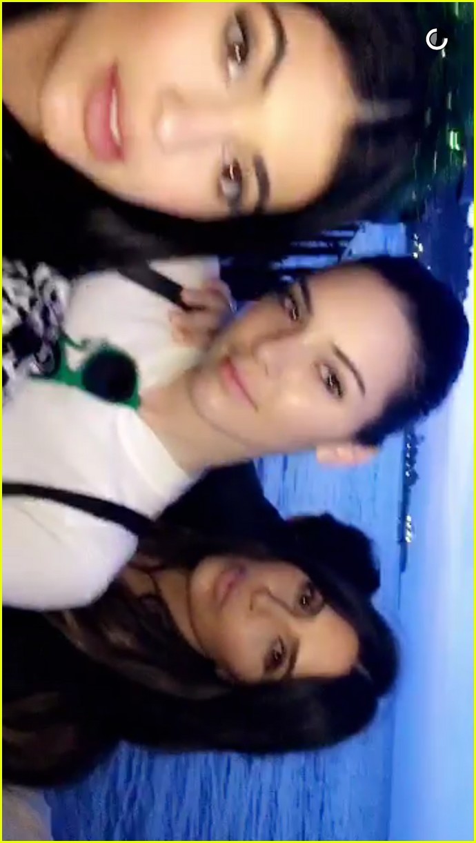 Rob Kardashian Celebrates Birthday at Dinner With His Family : Photo ...