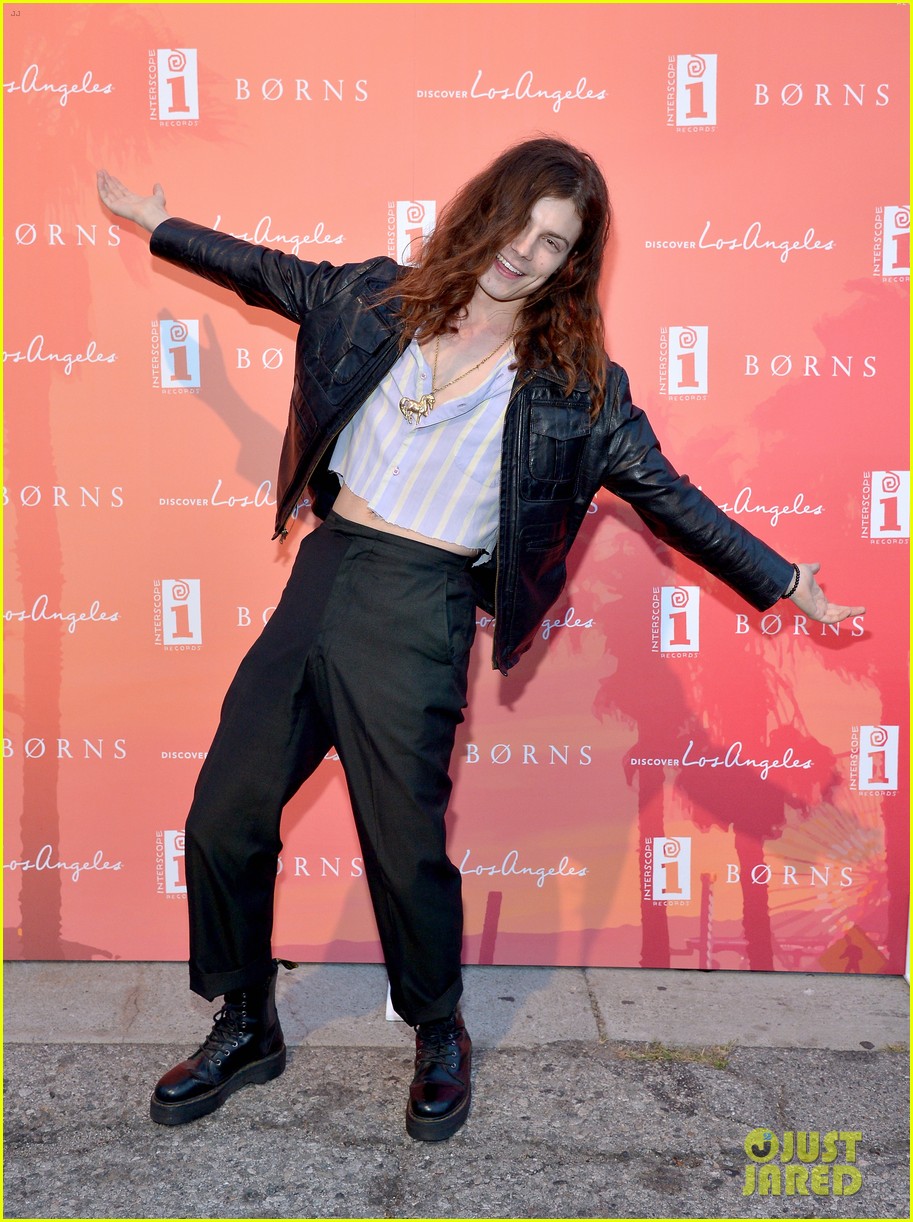 BØRNS Performs a Pop-Up Concert in a Crop Top: Photo 3642808 | Music ...