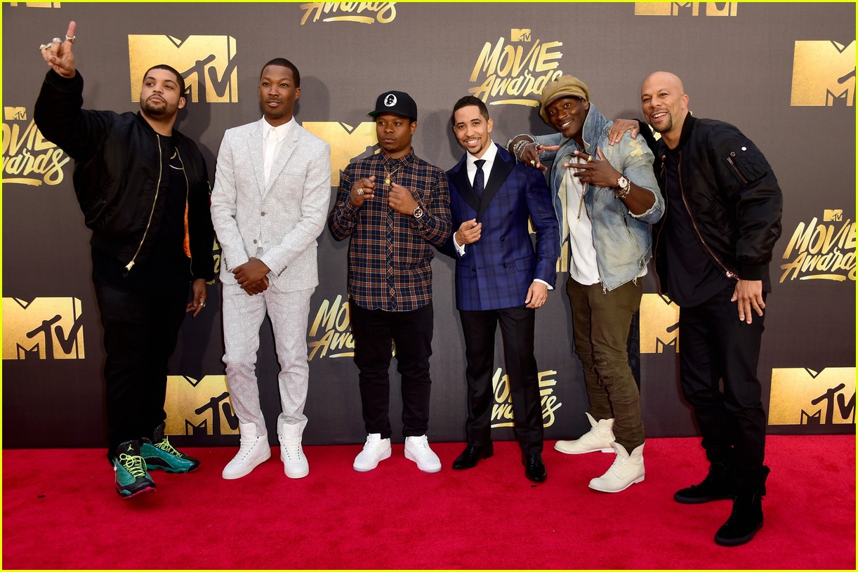 'Straight Outta Compton' Wins True Story Award at MTV Movie Awards 2016 ...