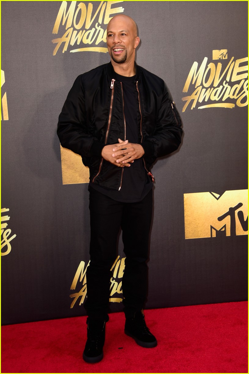Photo: compton true story mtv movie awards 19 | Photo 3627008 | Just ...