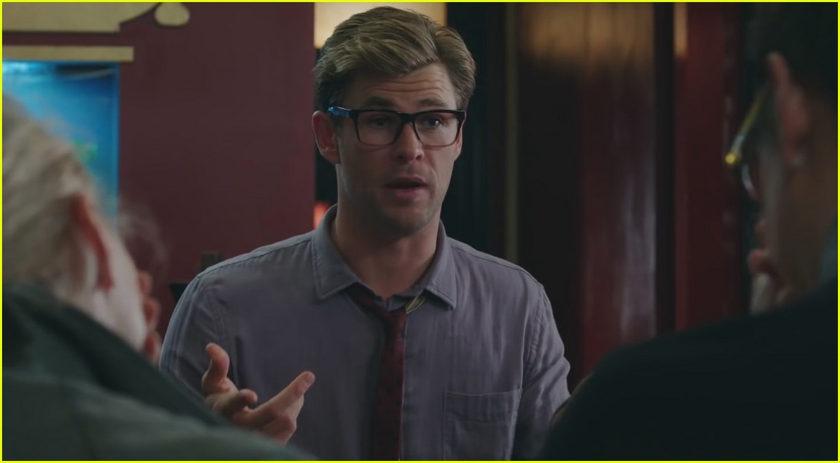 Chris Hemsworth Shows Off Shirtless Headshots in 'Ghostbusters' BTS ...