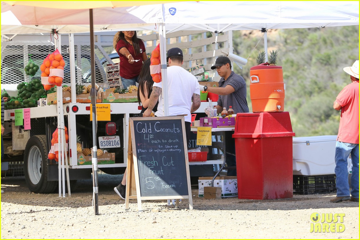 Kylie Jenner & Rob Kardashian Spend Quality Time Together: Photo ...