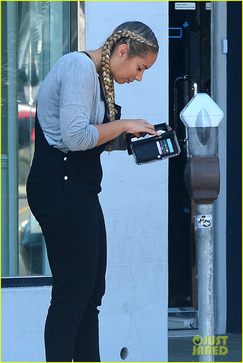 Leona Lewis Steps Out After Celebrating Her 31st Birthday: Photo ...