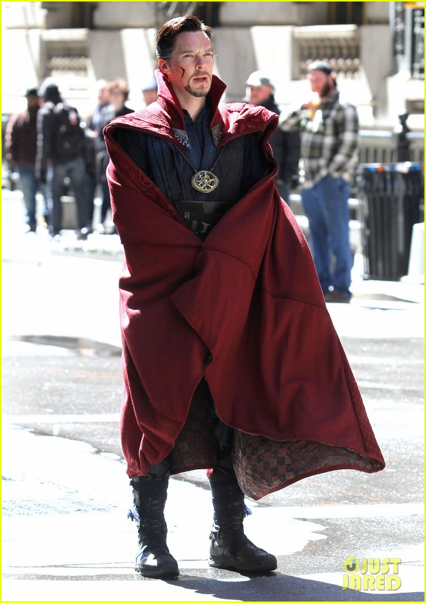 Mads Mikkelsen Seen in Costume on 'Doctor Strange' Set!: Photo 3622107 ...