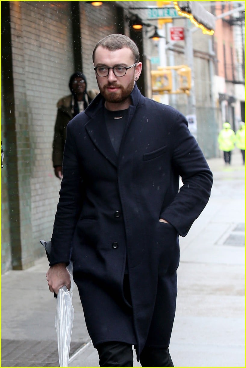Sam Smith Braves Rain for City Stroll With Friends: Photo 3629326 ...