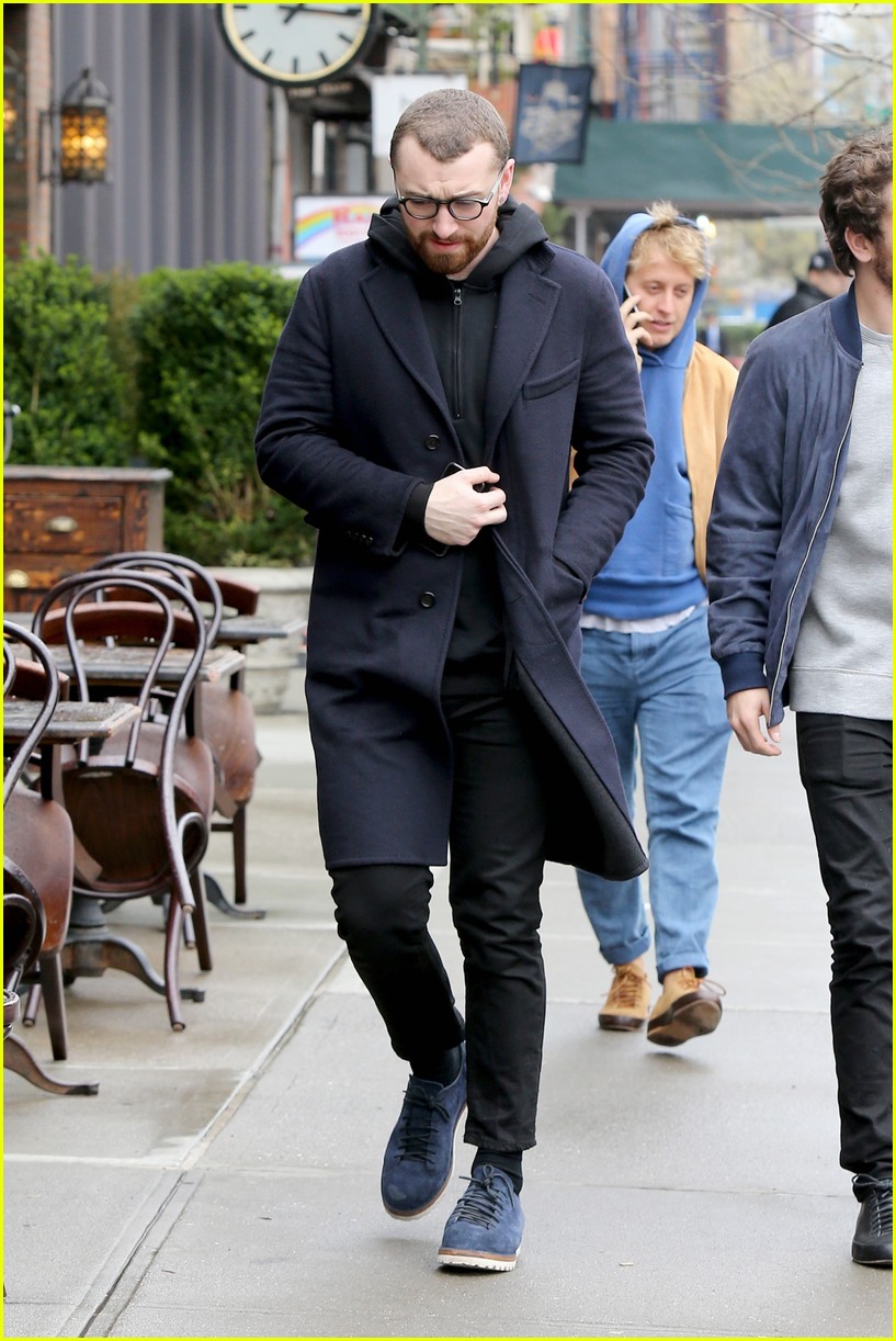 Sam Smith Braves Rain for City Stroll With Friends: Photo 3629339 ...
