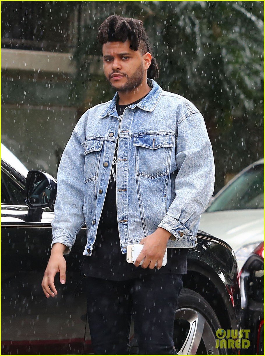 The Weeknd Hits the Studio With Some Friends: Photo 3640187 | Photos ...