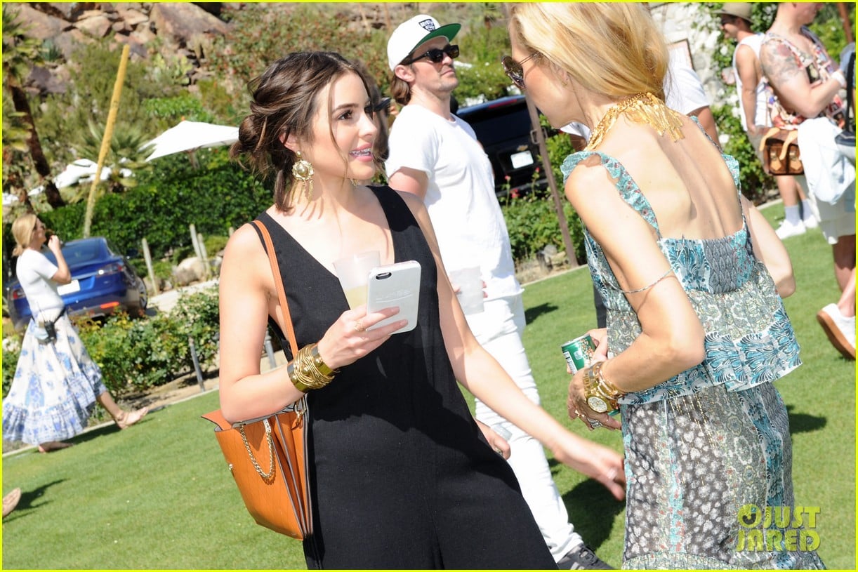 Ashley Greene & Emma Roberts Get Their Braid on at ZoeAsis During ...