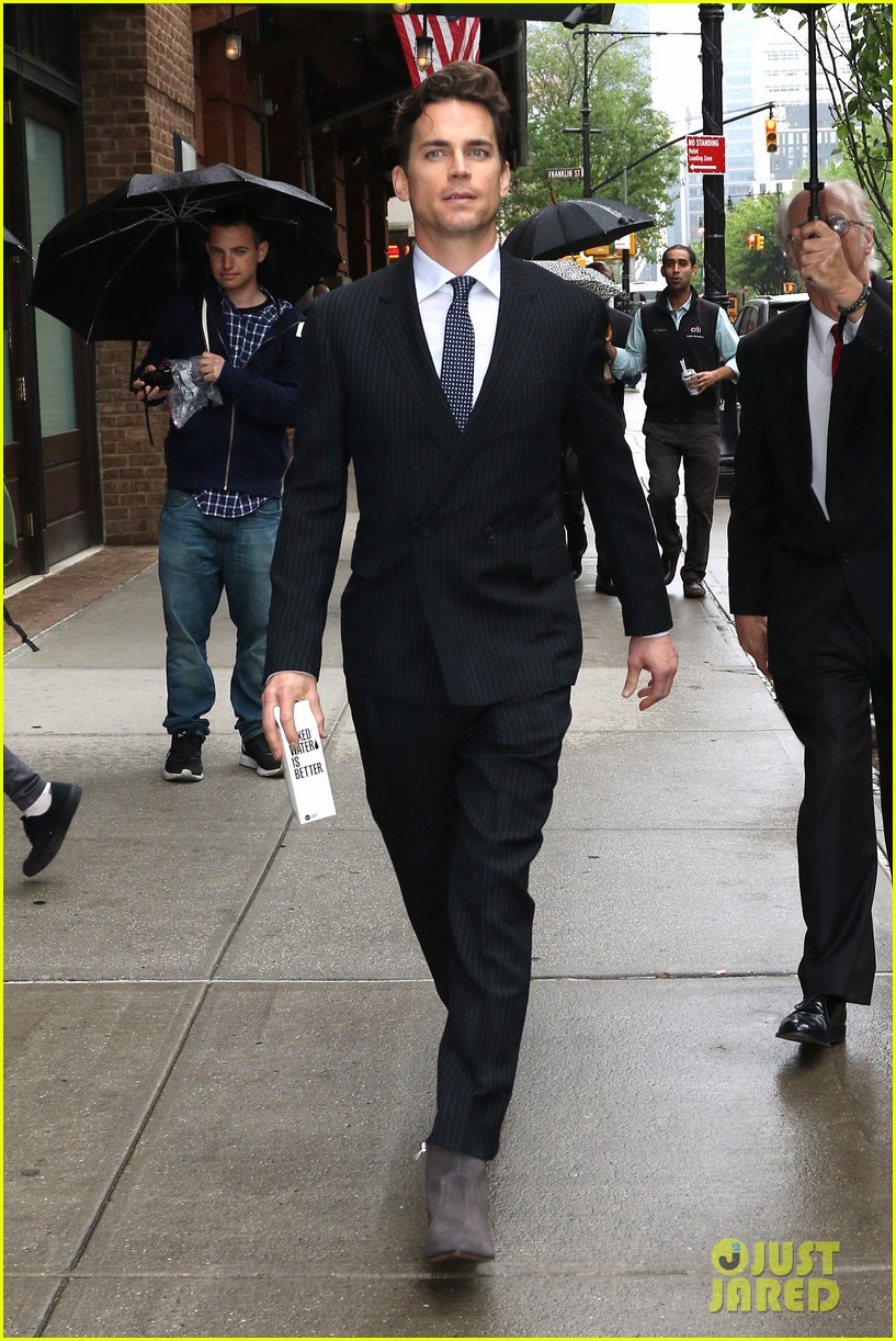 Matt Bomer Thought Russell Crowe Might Really Choke Him: Photo 3655445 ...