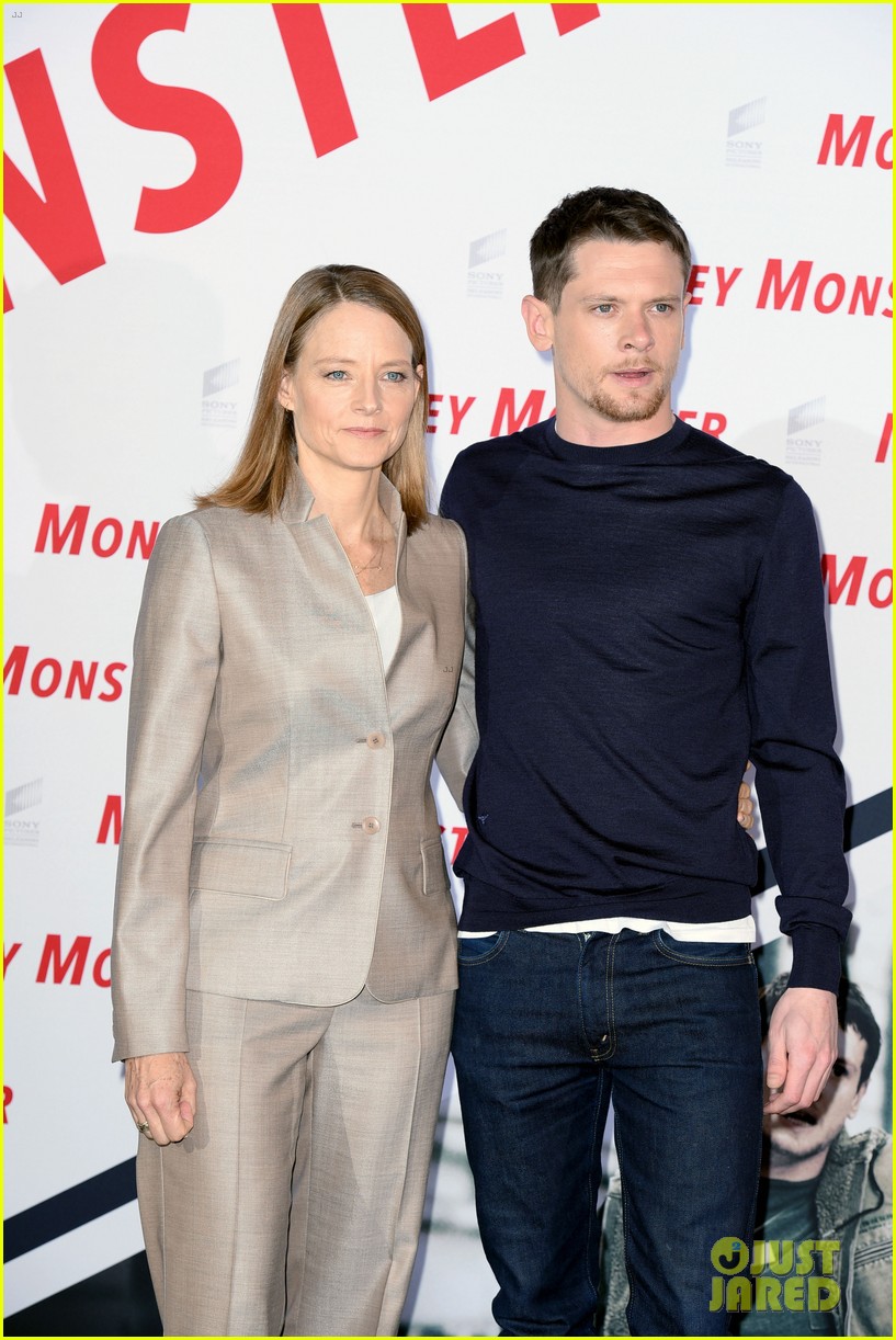 Jodie Foster Says People 'Are Stuck With Traditional Roles' When It ...