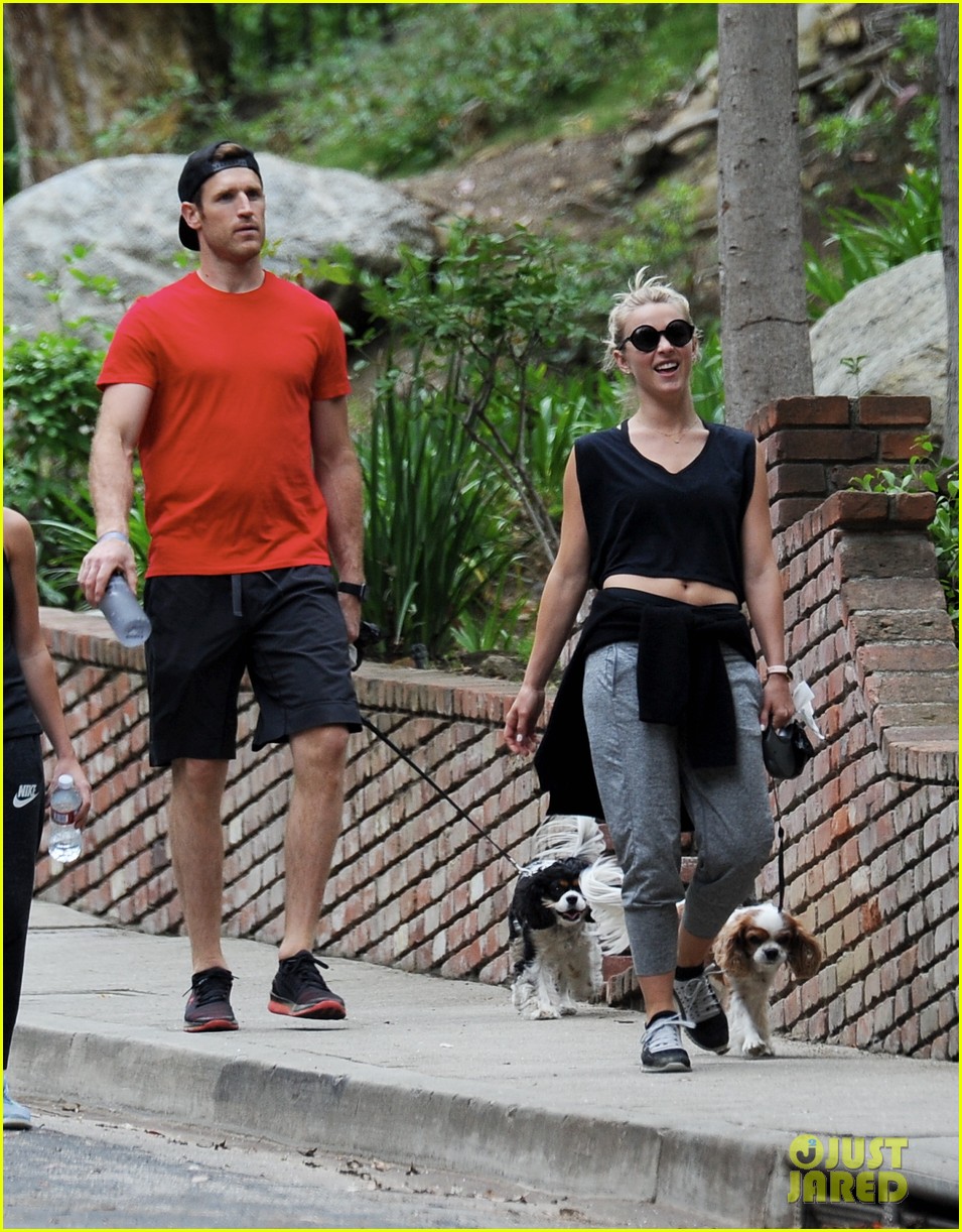 Julianne Hough & Nina Dobrev Celebrate Spring Break With City Year LA ...