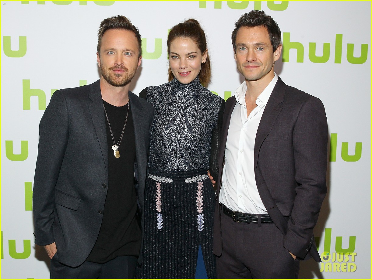 'Mindy Project' & 'The Path' Renewed By Hulu!: Photo 3647913 | Aaron ...