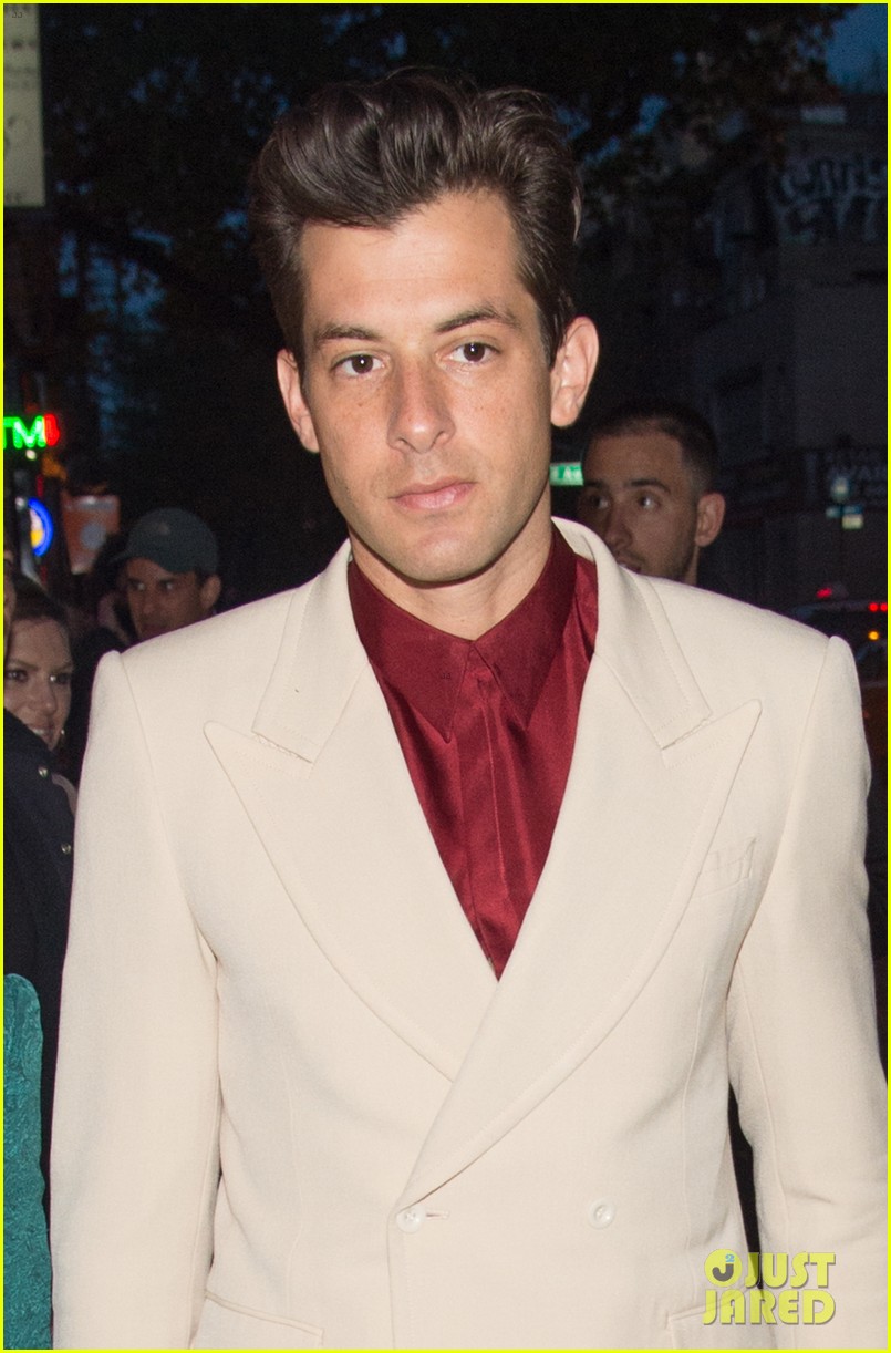 Lily Aldridge Hangs With Sis Ruby at Vogue's Pre-Met Gala Party: Photo ...