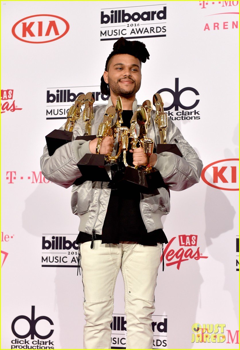 The Weeknd Wins Big at Billboard Music Awards 2016!: Photo 3663647 ...
