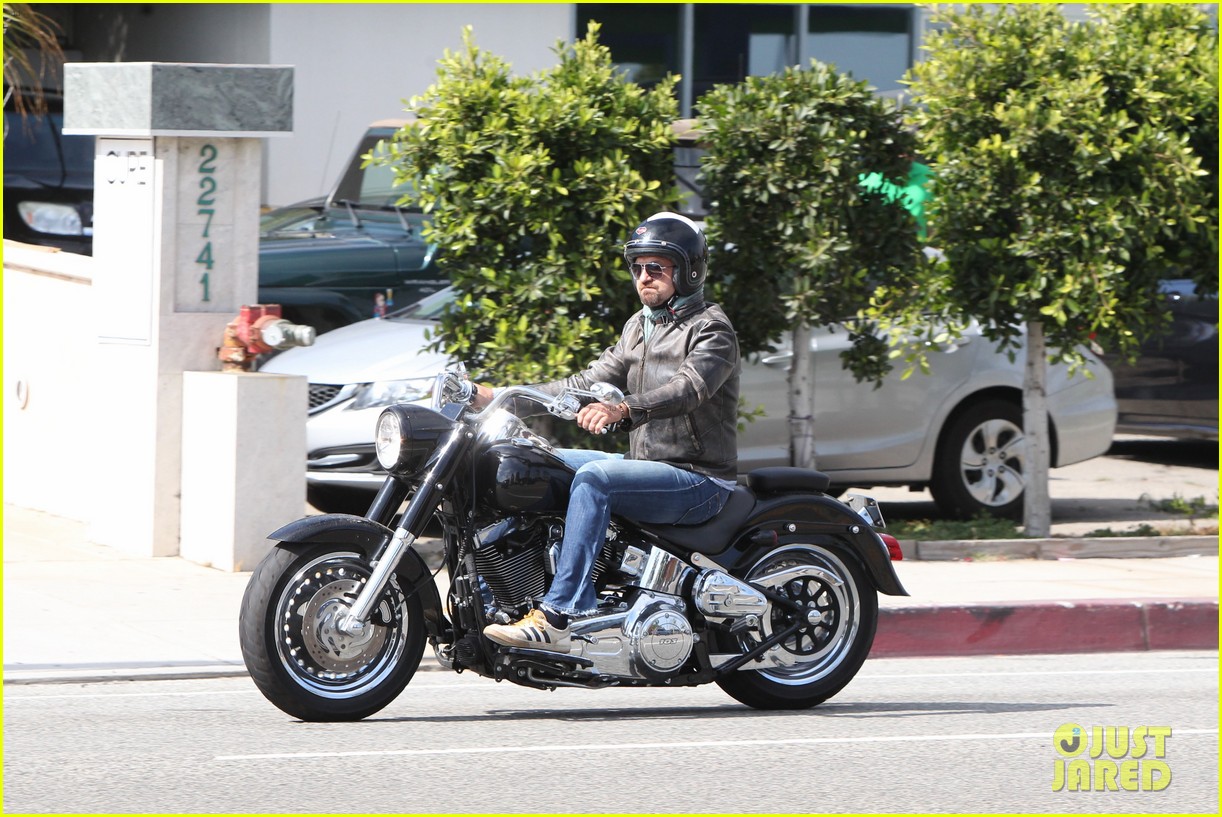 Gerard Butler Goes for Weekend Motorcycle Ride: Photo 3673920 | Gerard ...