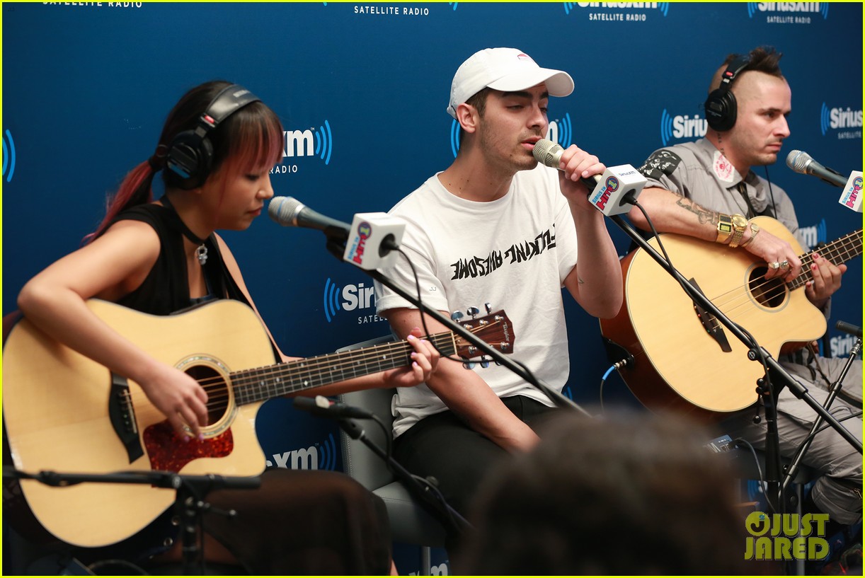 DNCE's Hit 'Cake By The Ocean' Goes Double Platinum: Photo 3672339 ...